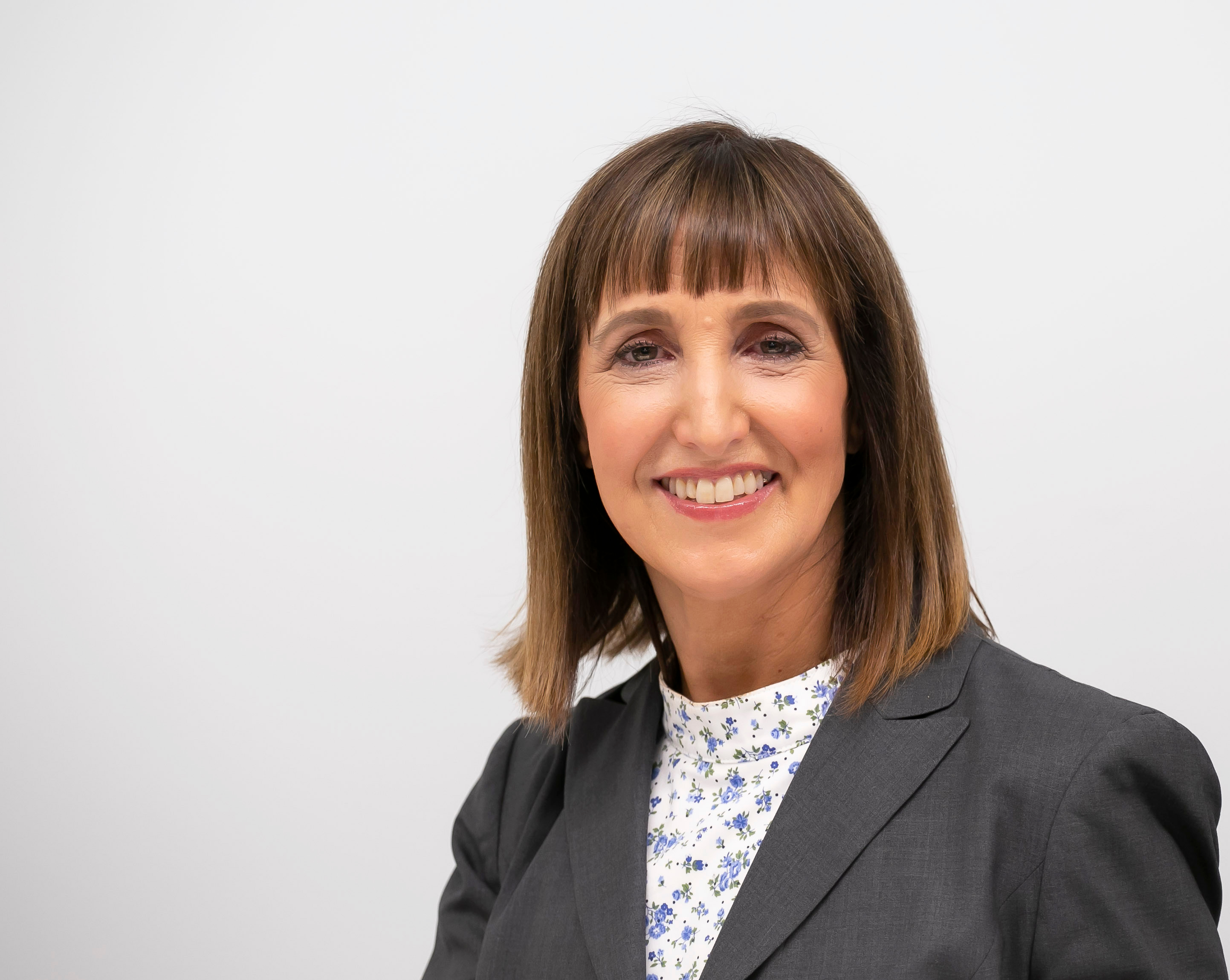 About – Sandra Guy